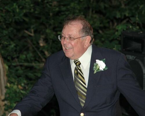 Foundation Scholarship Program Now Accepting Applications | IIBEC